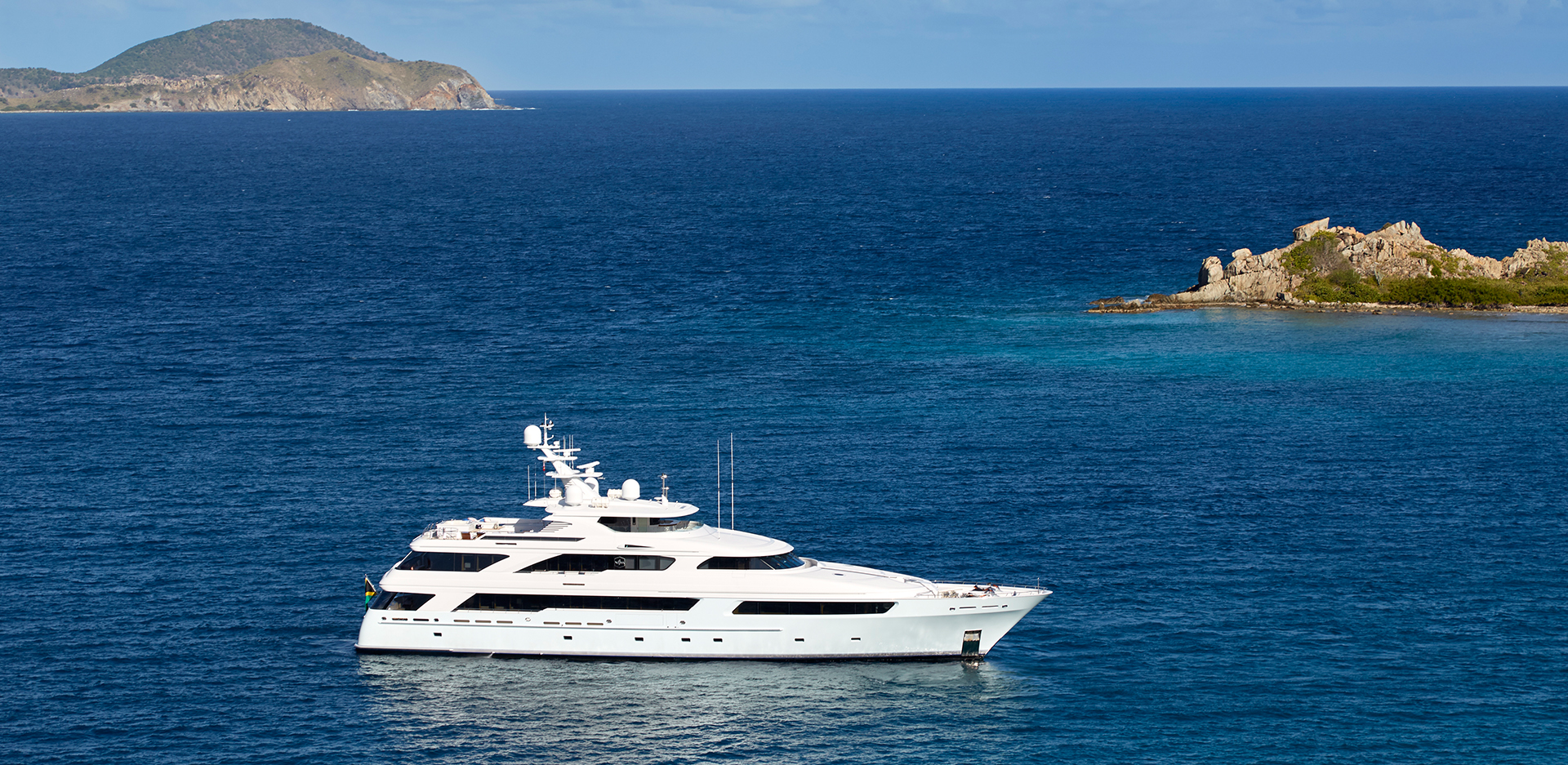 VICTORIA DEL MAR Yacht Charter Details, Delta Marine | CHARTERWORLD ...